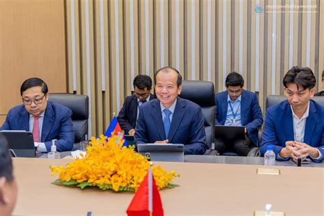 លោករដ្ឋមន្ត្រី ជា វ៉ាន់ដេត