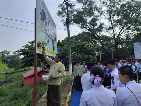 လေးမျက်နှာမြို့နယ် သန်းခေါင်စာရင်းကောက်ယူနိုင်ရေးအတွက် လူထုအသိပညာ‌ပေး Bill Board စိုက်ထူခြင်း