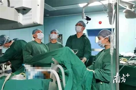 粤北地区首例！单孔腹腔镜肝癌切除术成功引入英德 腾讯新闻