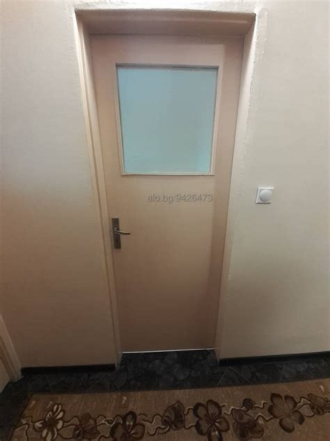Врати интериорни Врати дограма щори тенти Айтос Продавам 4бр врати с размери широч