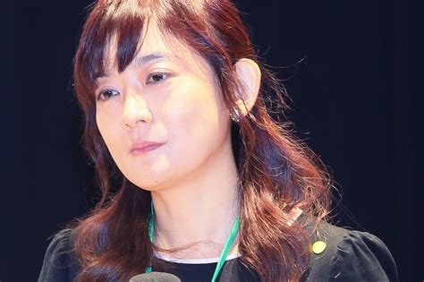生技美女竊取三顧營業秘密跳槽超基因 檢調搜關鍵物證 法律前線 社會 聯合新聞網
