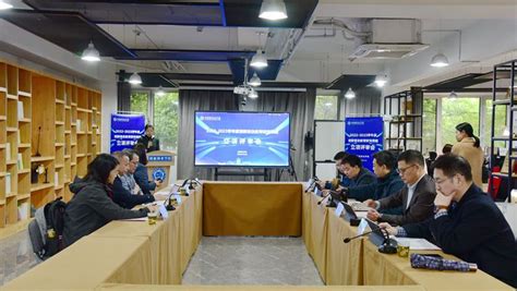我校召开2022 2023学年度“创新创业教育研究课题”立项评审会