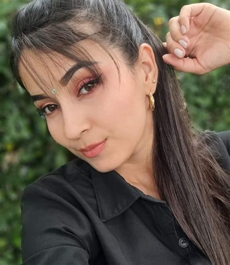 Luceromylove Cam Model Free Live Sex Show And Chat Stripchat