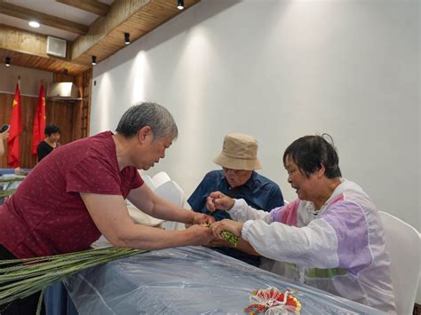 “体验农耕 乐享收获”——青浦区农技中心开展农事科普体验活动 部门动态新闻中心上海市青浦区人民政府