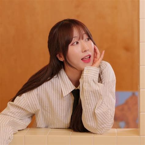 김민정 Stalkers Kimmy • Threads Say More