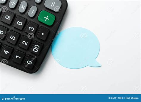 Color Paper In Shape Of Dialog Box With Important Message Infromation Written On Sticker