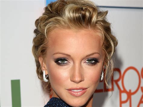 Katie Cassidy Wallpaper 2560x1920 4501