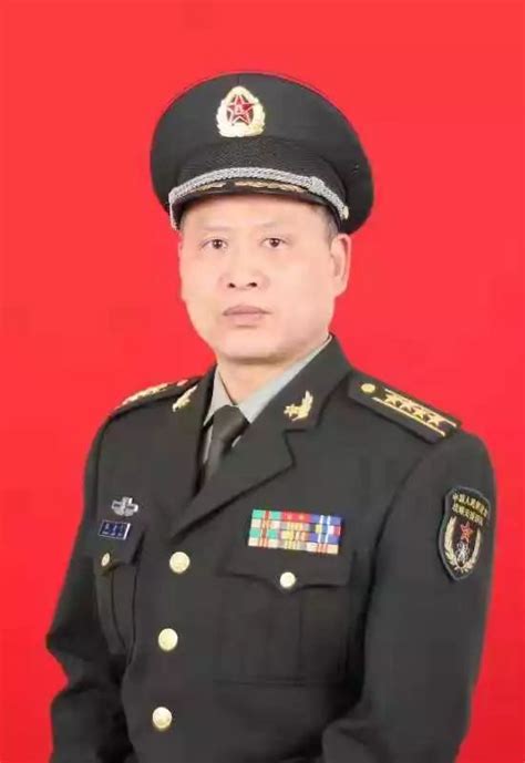 优秀校友 校友 校友圈 大山谷图库
