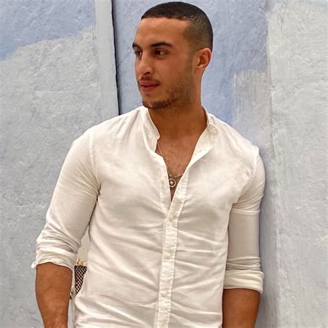 Chams Eddine Oueslati Chauffeur Livreur Le Grand Garage Linkedin