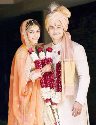 Soha Ali Khan Ties Knot With Longtime Love Kunal Khemu Mumbai Mirror