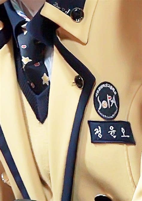 [잡담] 우리학교 전교부회장 이민간다고 자퇴하더니 Sm에서 데뷔함 인스티즈 Instiz K Pop 예능 카테고리