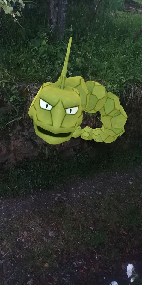 First Time Seeing An Onix An Its Shiny Rpokemongo