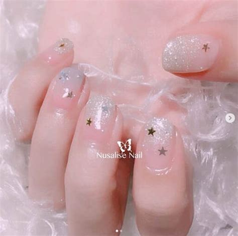 80 ลายเพ้นท์เล็บสวยวิ้ง ปรับมือขาวใส