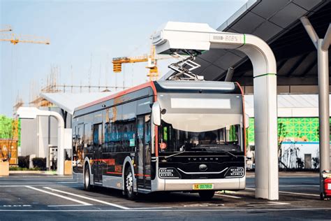 首批名单！四部门确认智能网联汽车准入和上路通行试点9个联合体 搜狐汽车 搜狐网