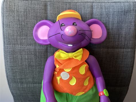 Vintage Bananas In Pyjamas Large Plush Talking Rat Working Bananes En