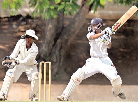 Pawan Devinda And Dhanushka Sandaruwan Reach 1000 Runs And 100wkts The Sundaytimes Sri Lanka
