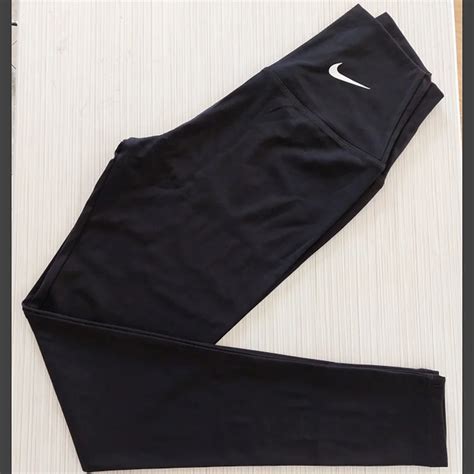 لگ مشکی ساده کمرگنی نایک زنانه