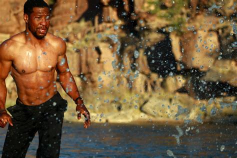 The Golden Globe Nominees Nude Cocktails And Cocktalk