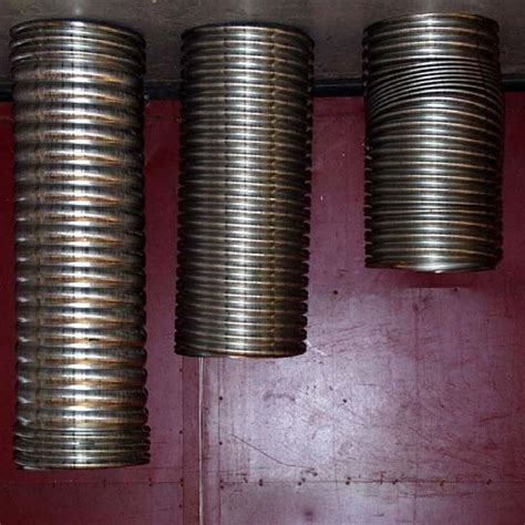 Pdf A New Solution For Tandem Offloading Of Lng