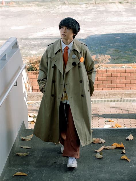 Naoto｜auraleeのトレンチコートを使ったコーディネート Wear