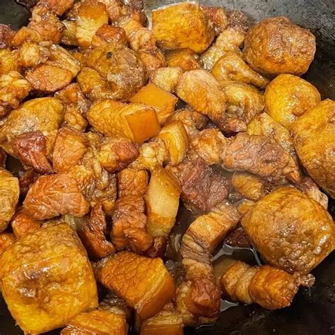 Simple Caramelized Pork Belly Thit Kho