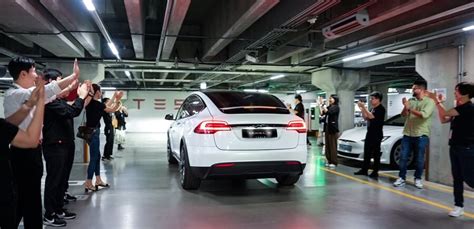 드디어 만났다 테슬라 신형 모델 S·모델 X 국내 첫 인도