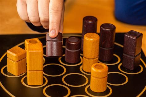 Quarto The Curious Meeple