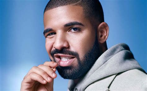 Download Drake Performing On Stage In The Spotlight