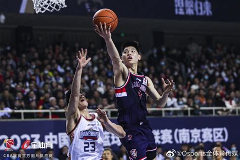 天赋大战！崔永熙25分4数据全场最高完胜林葳15中4 乔帅没走眼 球迷屋