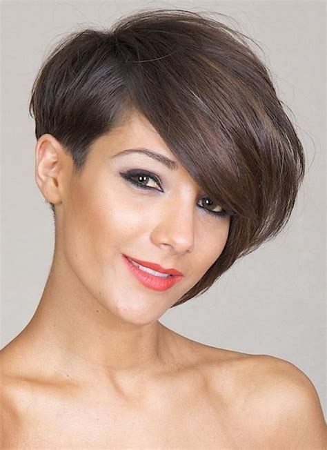 Asymmetrical Short Hair Cuts