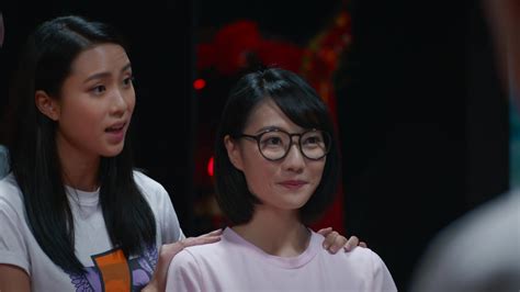 灵气逼人丨两小花弹出！阮嘉敏四眼妹look极清纯 22岁刘芷玲似学生妹 Nestia