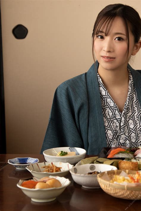 Mayu Suzuki Secret Trip Mayu Suzuki Japan Girl Japanese Girl Gravure Idol Illuminatelovery