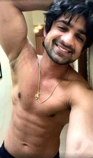 Abhishek Kumar Is All Smiles As He Flaunts His Abs In Shirtless Selfie