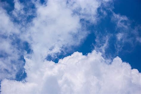 90 تصویر با کیفیت ابر و آسمان ابری با کیفیت بالا فرمت  🔥کد فایل 9329