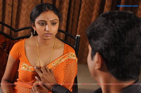 Anagarigam Movie Hd Photosimagespicsstills And Picture Indiglamour