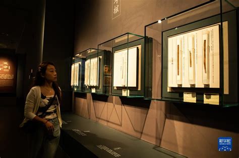 甘肃简牍博物馆举行开馆仪式 千余枚珍贵简牍首次亮相 中国网