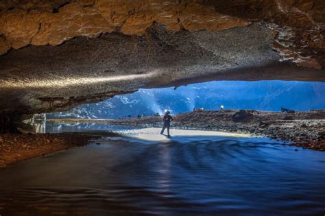 Explore Another Universe In The Worlds Largest Cave