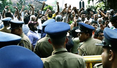 Bad For Business Sri Lankas Political Crisis Sees Work Travellers