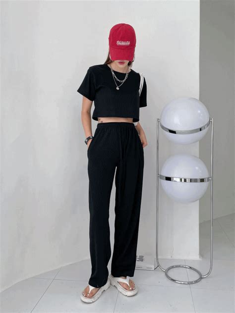 에어 쿨링 크롭탑 팬츠 세트 에이블리