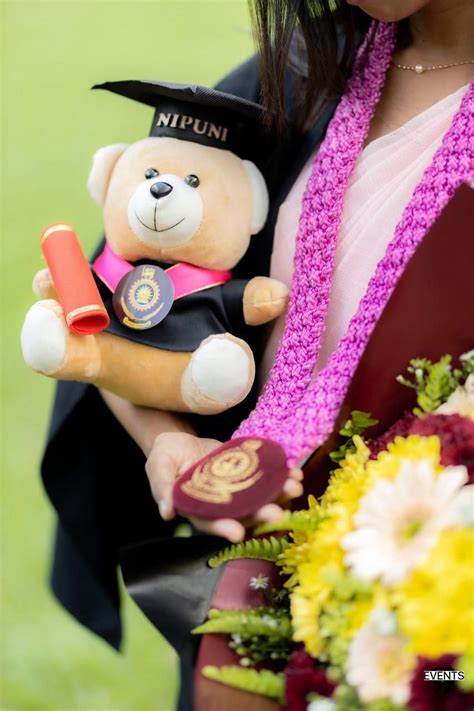 Graduation Newbeginnings Universityofmoratuwa Bit… Nipuni Udeshika