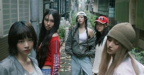 뉴진스 완전체 투애니원 콘서트 깜짝 등장 즉석 인사까지