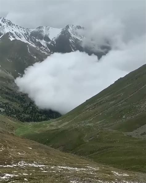 ულამაზესი სანახაობა ყაზბეგი Youtube