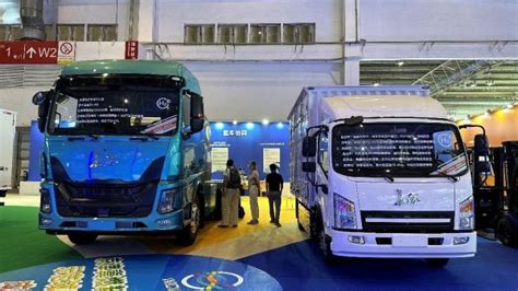 续航1000km 储氢80kg 长征汽车氢能轻、重卡亮相世界智能网联大会全球氢能网