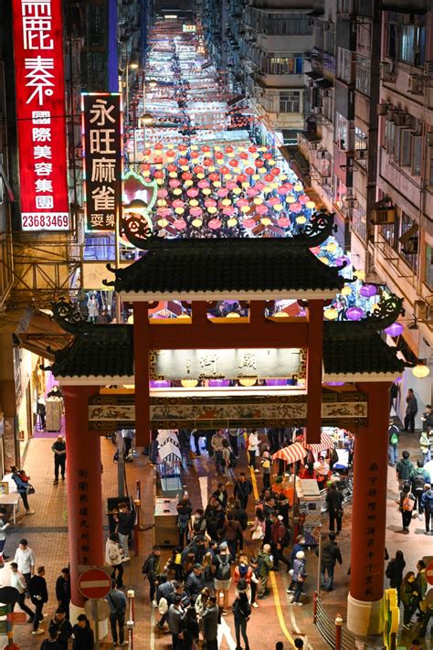 廟街夜市︱陳錦榮：人流較預期好 有條件發展成「手信街」 星島日報