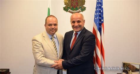 НСА гостува на консулството на Р България в Чикаго