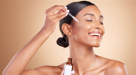 Retinol For Skin Heres How To Use It Correctly HK Vitals