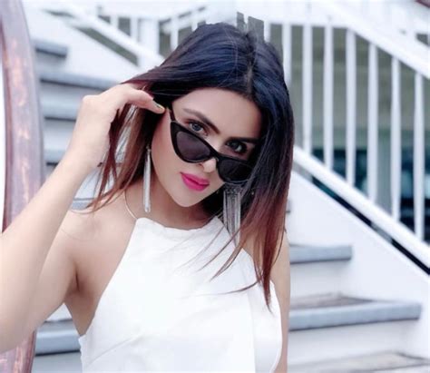 Priyanka Choudhary Is Clearly Running The Show Akash Choudhary