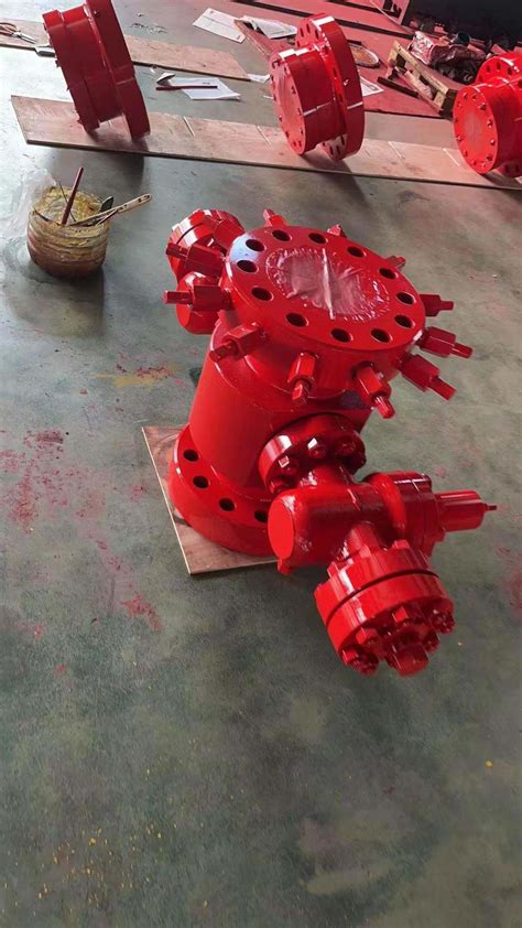 Good Quality API A Wellhead Equipment Casing Head Assembly For Oil And Gas Casing Head