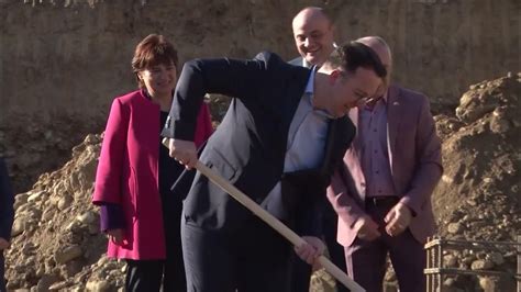 Николоски најавува намалување на цената на станбениот квадратен метар Youtube