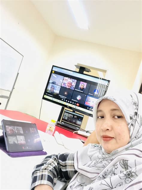 คณาจารย์หลักสูตรครุศาสตรบัณฑิต สาขาวิชาการสอนภาษามลายู เข้าร่วมประชุมความคืบหน้าโครงการบริการวิชาการ